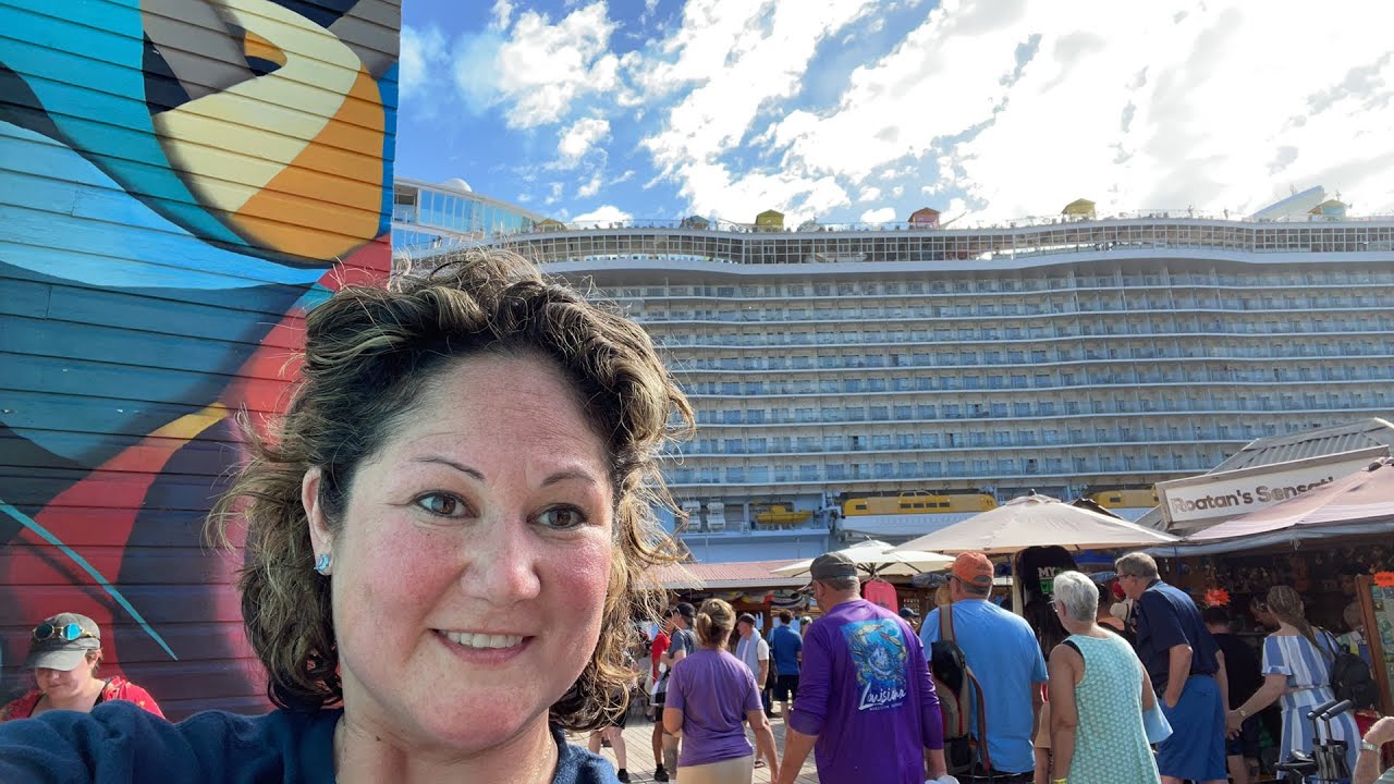 Roatan Honduras - cruise port - NCL Breakaway and Oasis of the Seas ...