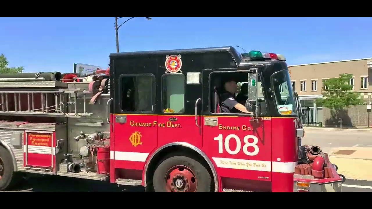 Chicago Fire Department Engine 108 Returning - YouTube