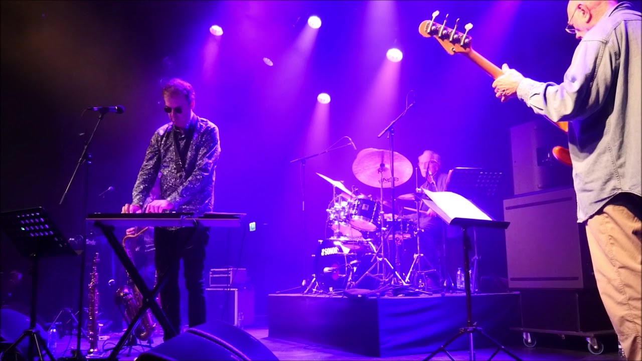 Soft Machine - Hidden Details 50th Anniversary Tour - Live in de ...