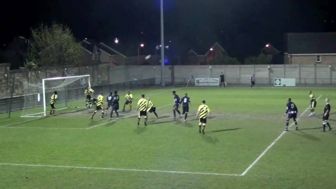 Highlights Dulwich Hamlet Vs Fleet Town - YouTube