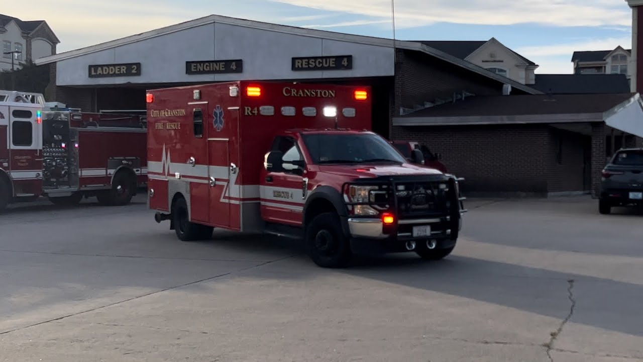 Cranston Ri Fire Dept Rescue 4 responding - YouTube