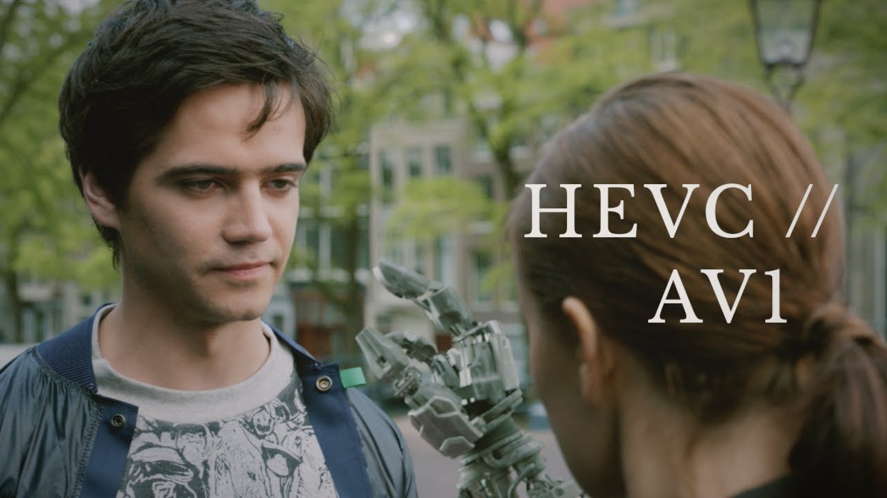 HEVC and AV1: 400 kbps Encoding Comparison - YouTube