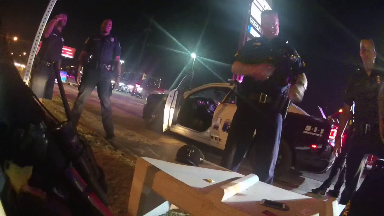 RAW VIDEO: Officer Danny Vasquez' bodycam shows in-custody death of ...