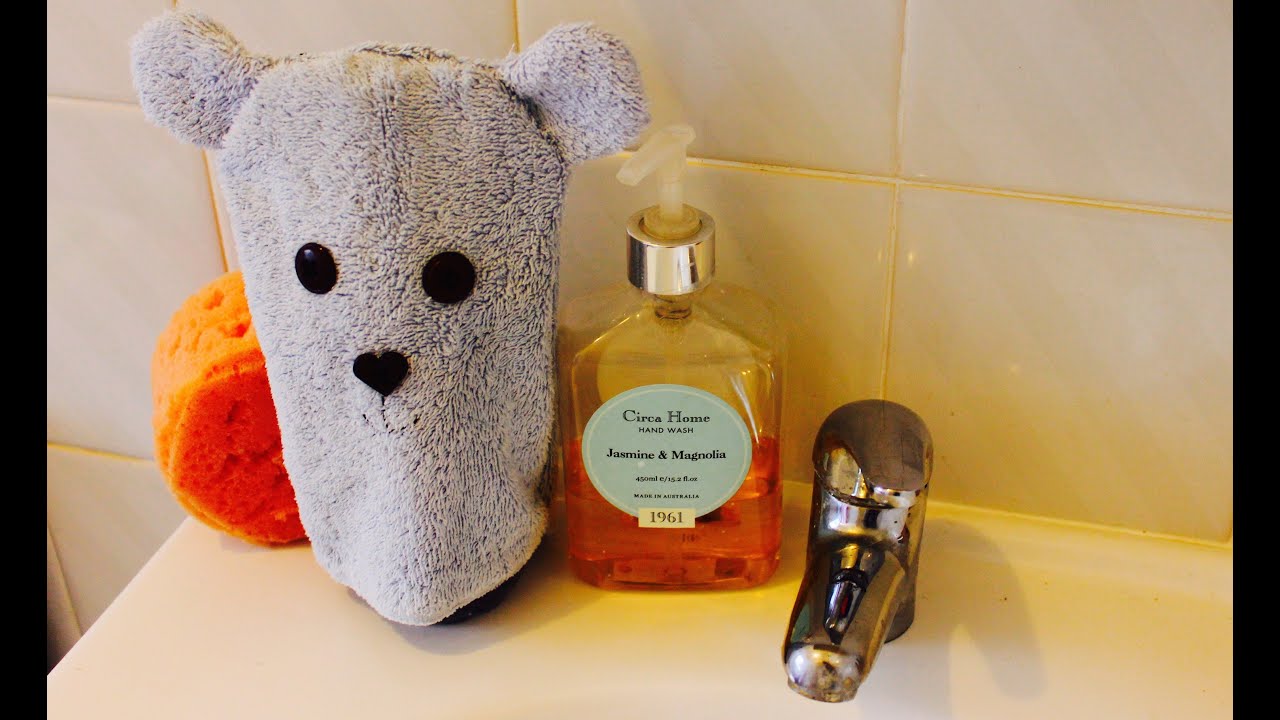 Easy sewing project: How to make an upcycled bath puppet - YouTube