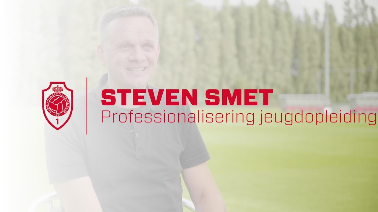 Interview Steven Smet: Professionalisering jeugdopleiding - YouTube
