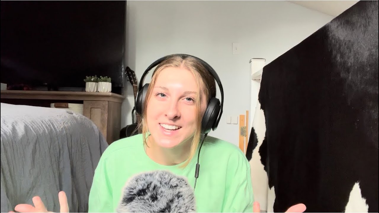 ASMR 💚🐸🥑🥝🌿 Green Triggers! - YouTube