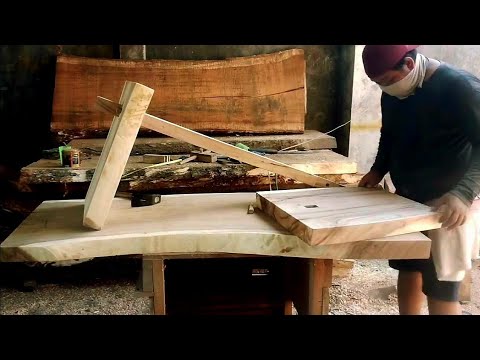 TUKANG DESA BELAJAR MERANGKAI MEJA TAMU UNIK KAYU TREMBESI - YouTube