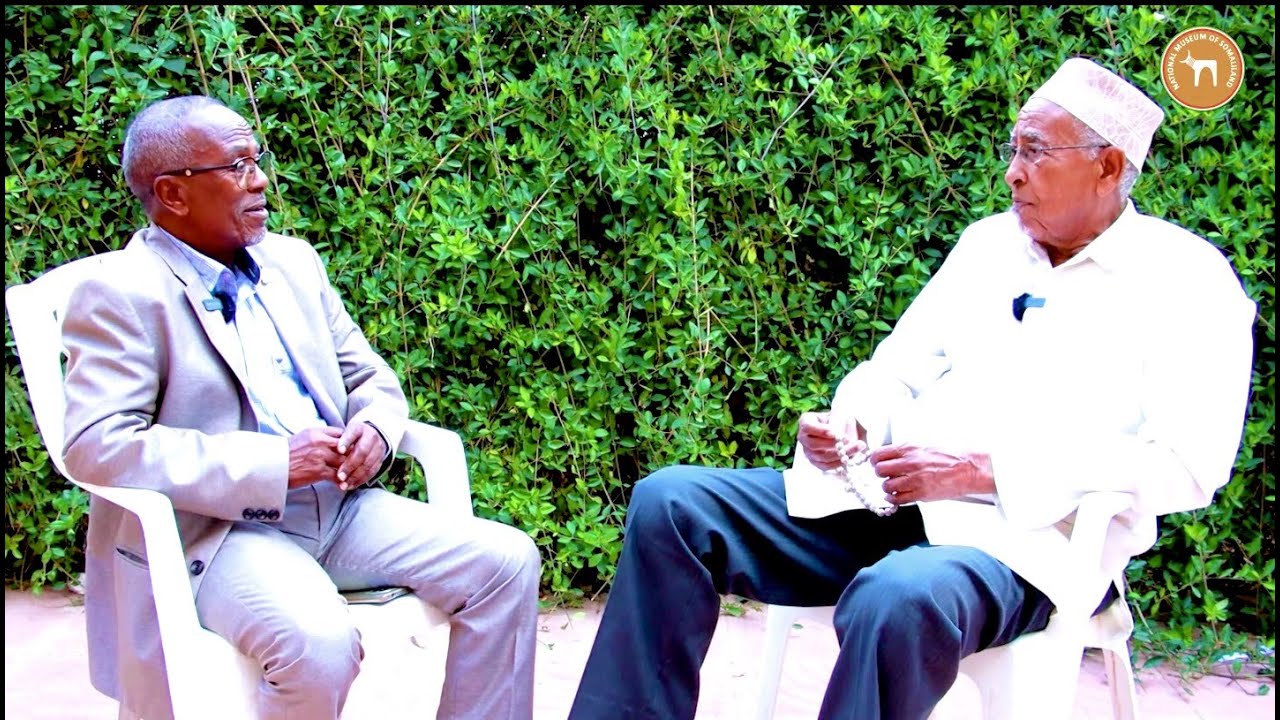 Waraysi Cumar Cali Ducaale - YouTube