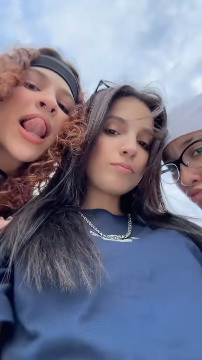 angie en pr #angievelasco #alondrissa #rainelissss - YouTube