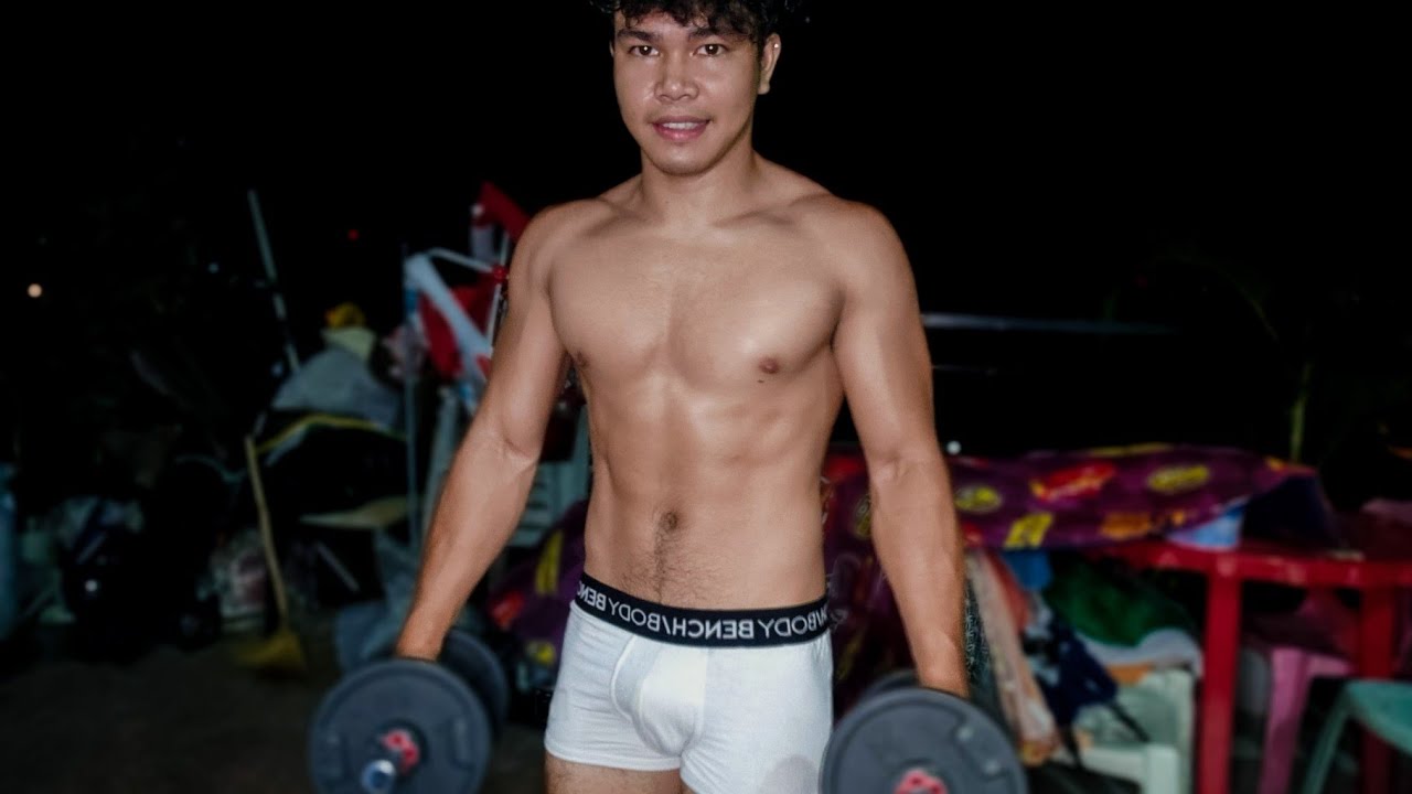 Morning Workout & Muscle Flexing Show - YouTube