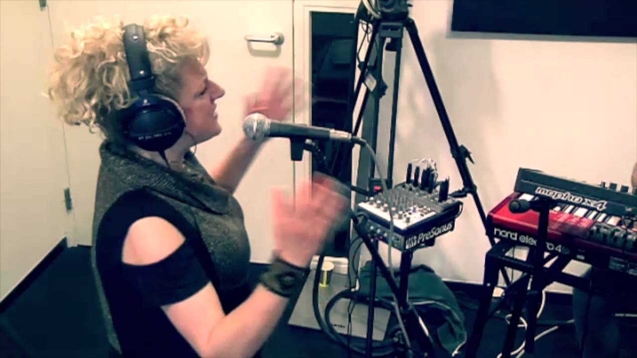 Pictures - Laura Vane & The Vipertones - Live @ Eerst Jaap Radio 6 ...