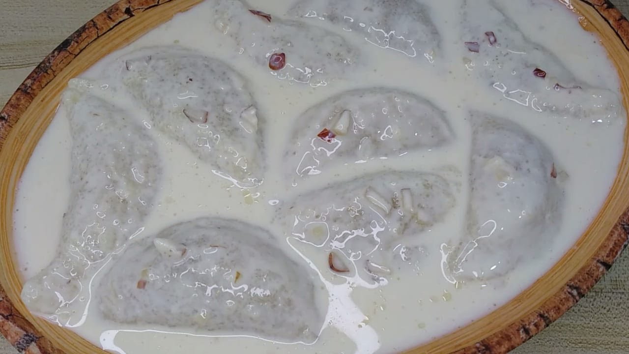 Semolina Malai Puli | সুজির মালাই পুলি পিঠা | Sujir Malai Puli Pitha ...