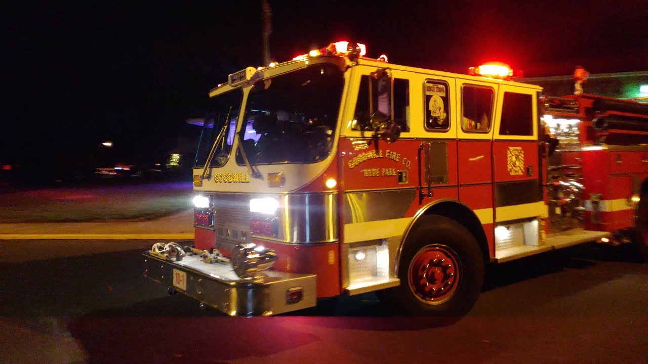 Engine 10 Responding to Wires Down - Muhlenberg Twp, PA - YouTube