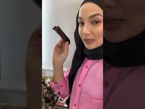 LIVE Instagram - Neelofa take over EH 's Instagram ! Room Tour