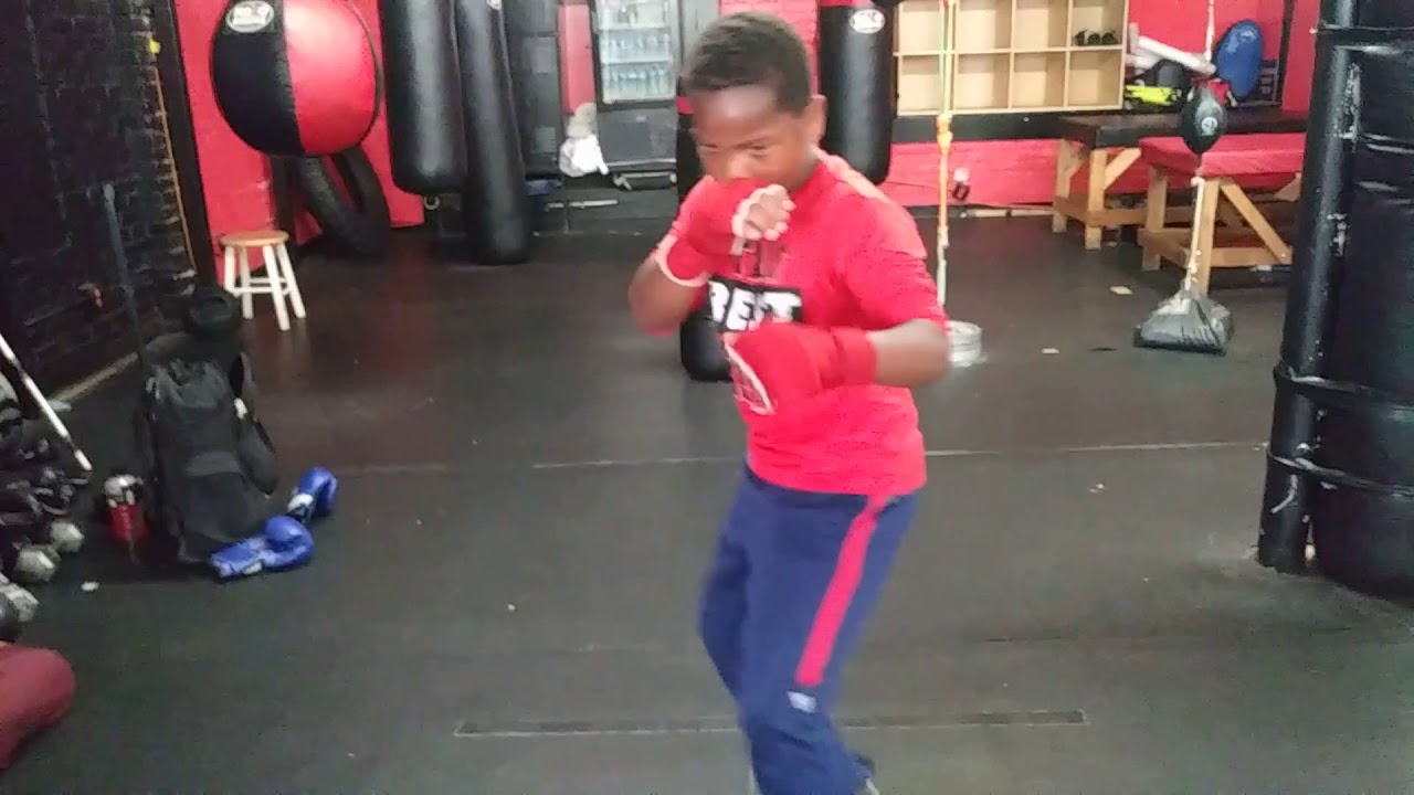 Jacob shadow boxing - YouTube