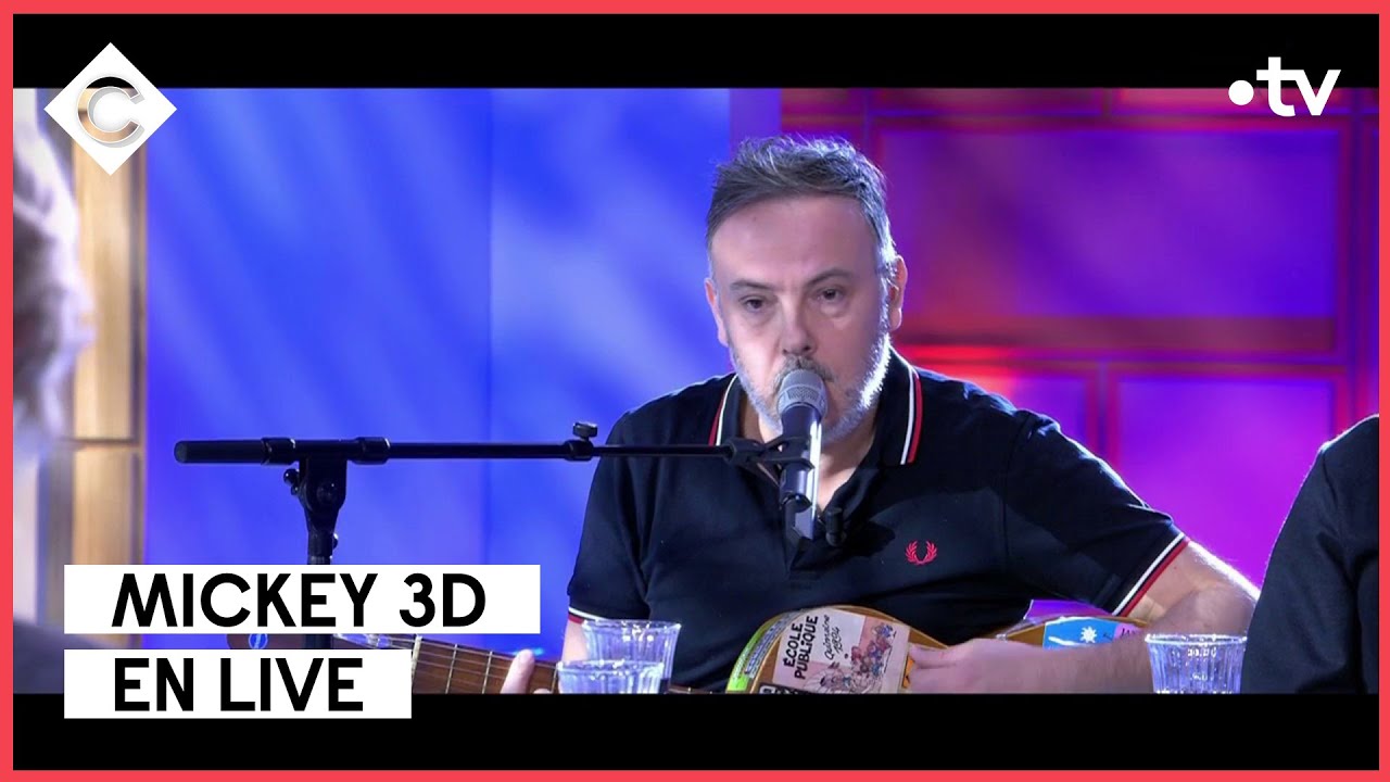 Mickey 3D en live sur la scène de C à vous - 17/01/2023 - YouTube