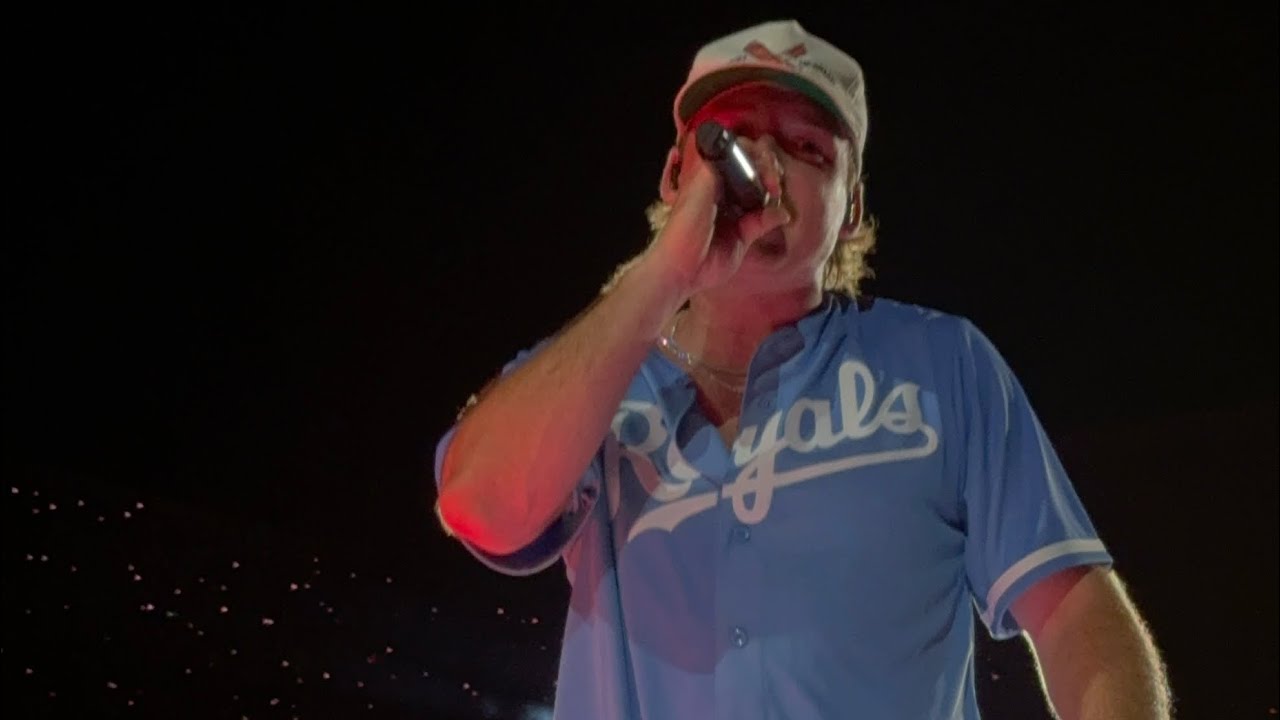 Morgan Wallen- I Had Some Help (Live @ GEHA Field in Kansas City, MO 8 ...