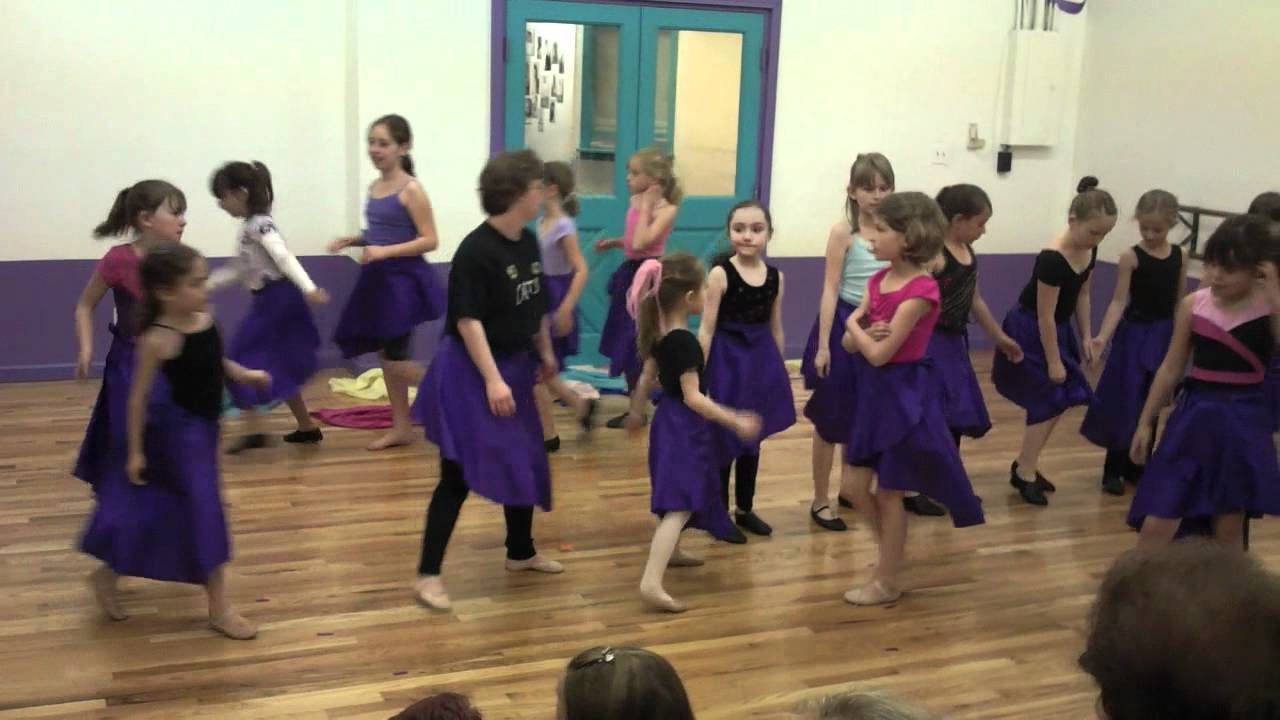 Stella Dance - YouTube