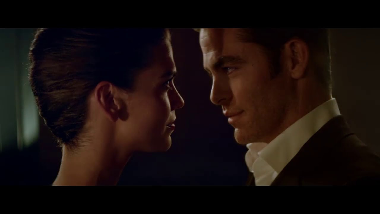 Armani Code Profumo The Party featuring Chris Pine 45s Giorgio Armani - YouTube