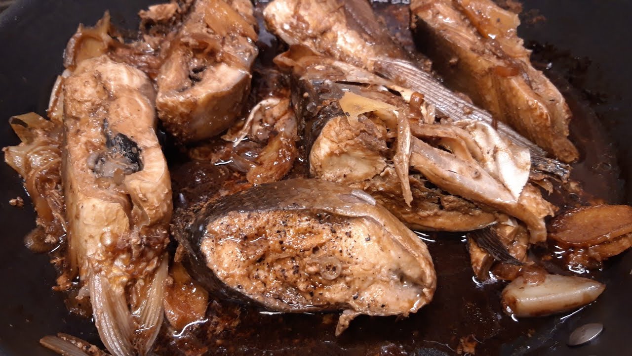 adobong bangus luto mode... - YouTube