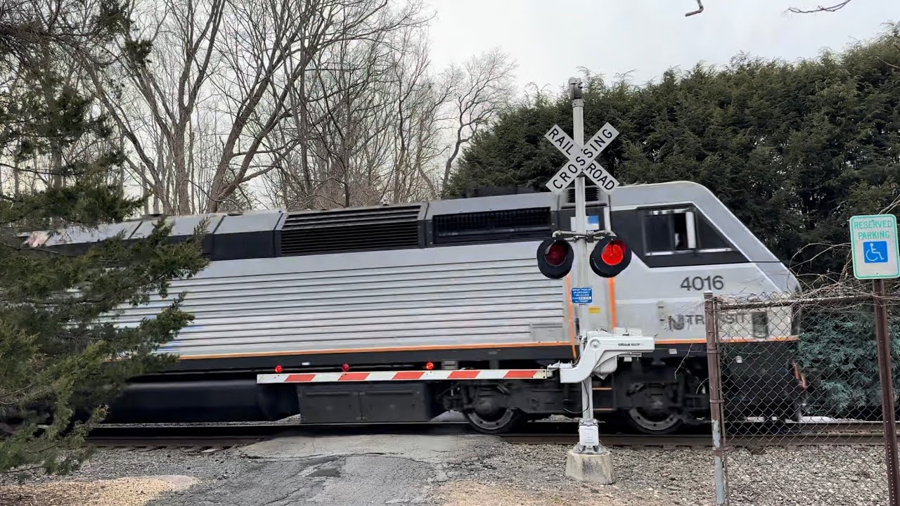 Railroad Crossing Woodcliff Lake (US) | Private Driveway | New Jersey ...