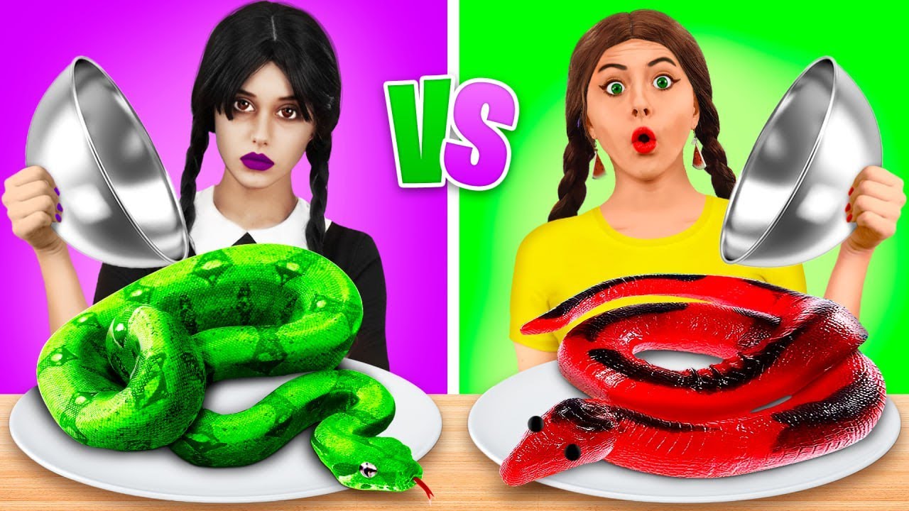 Desafío de comida de goma VS comida real | Situaciones divertidas de ...