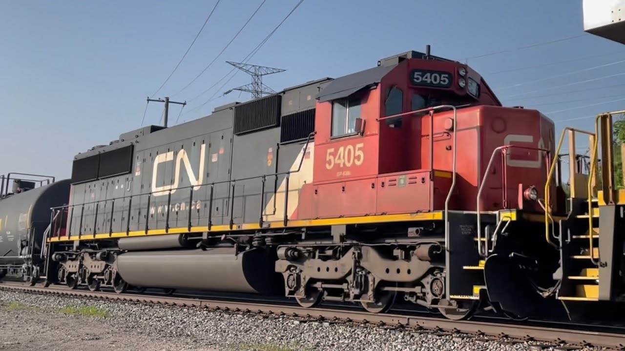 Trains of Plainfield, Illinois July of 2023 - YouTube