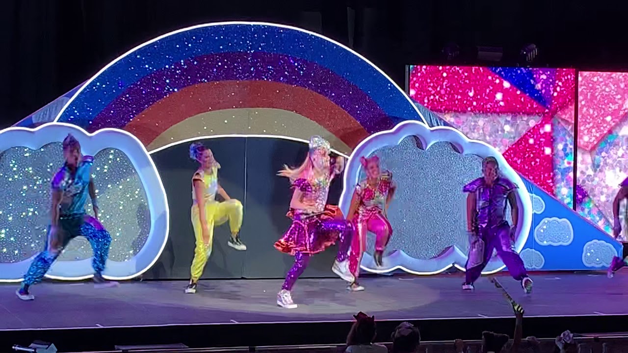 Jojo Siwa Boomerang Sydney 13th January 2020 - YouTube