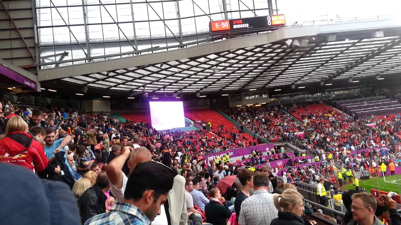 Raining in old trafford - YouTube