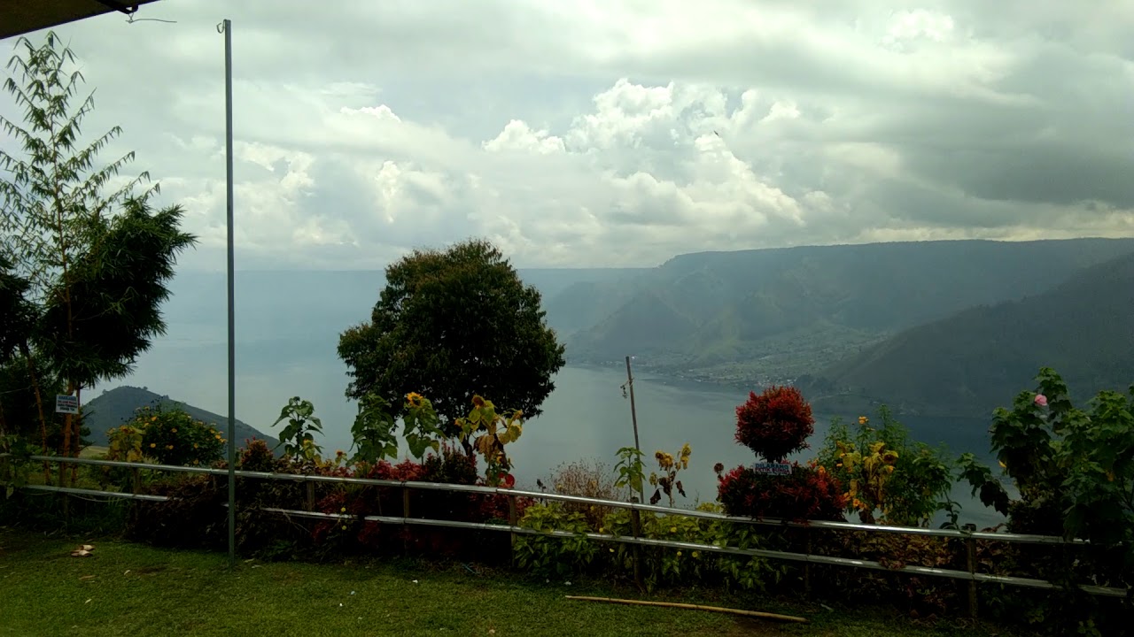INDAHNYA BINAHAL INDAH RESORT // - YouTube