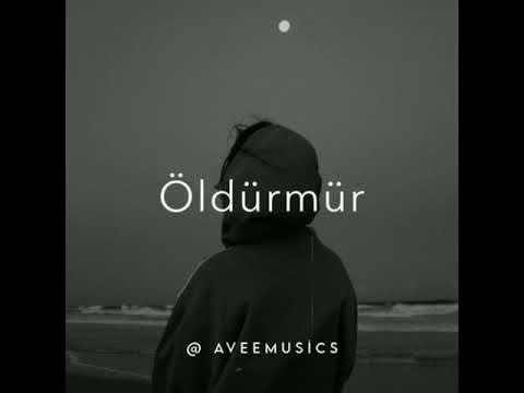 Həyat məni ağladır güldürmür niyə💔😔