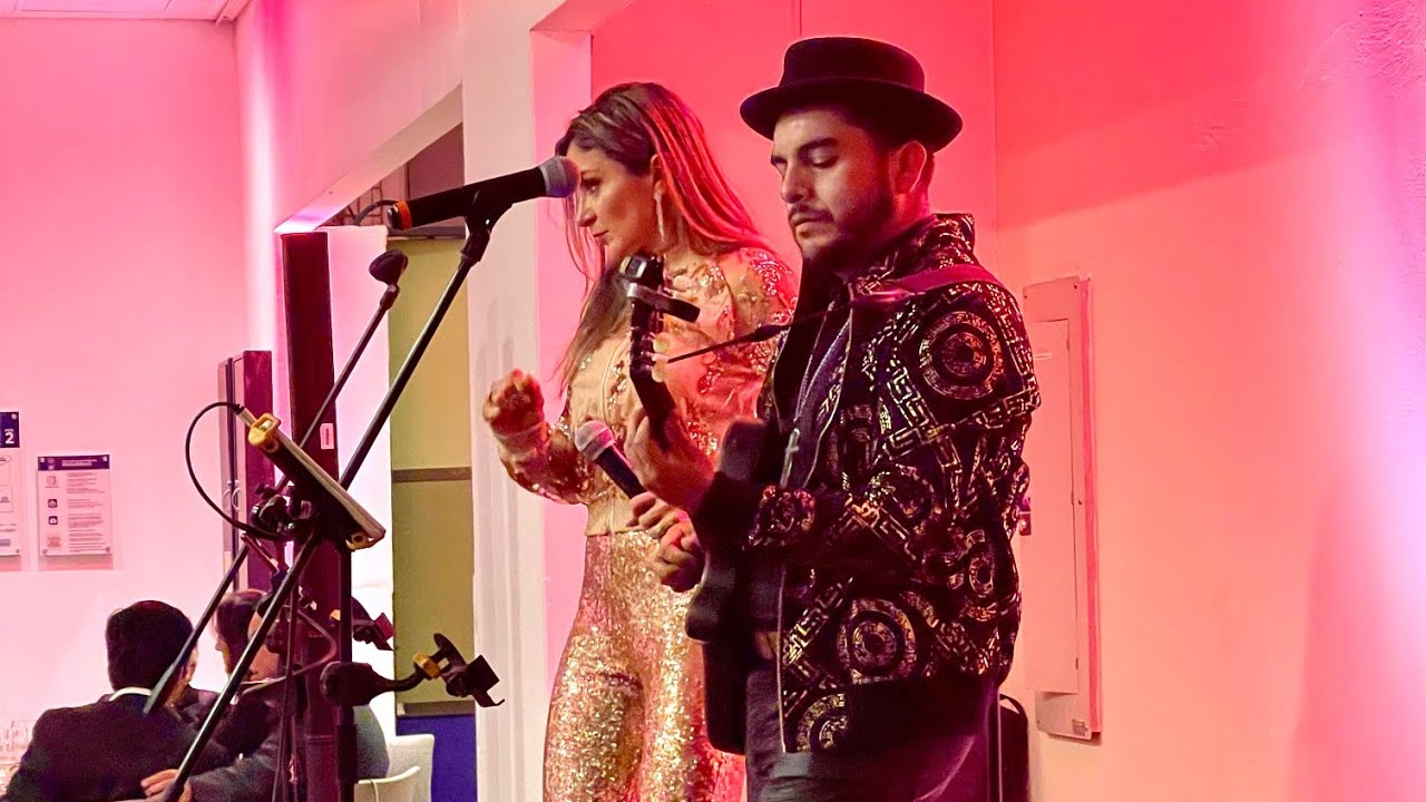 Show Senti'2 Dúo - YouTube