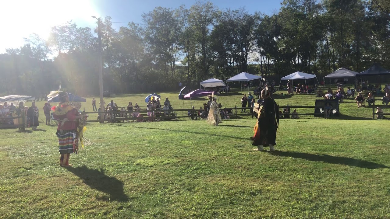 Women’s Traditional @ Mohican Pow Wow 2018 - YouTube