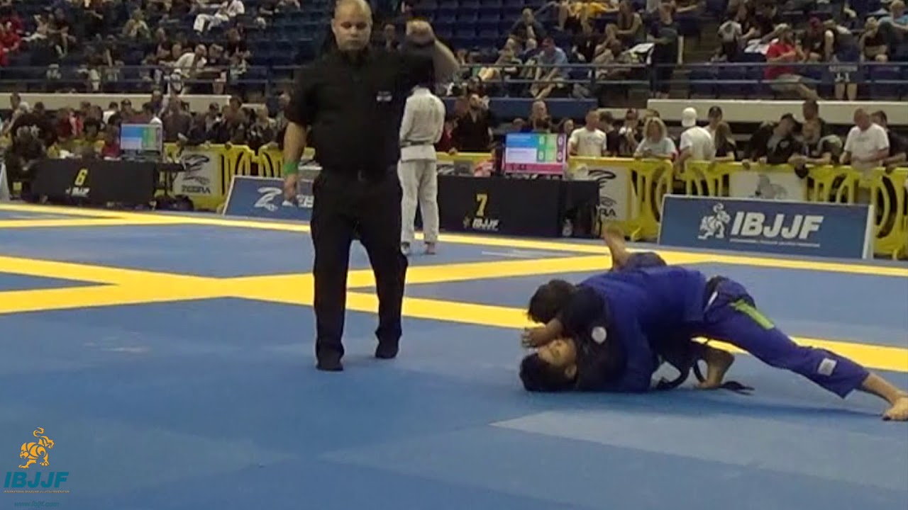 Kevin Mahecha vs Deandre Corbe / Nashville Open 2018 - YouTube