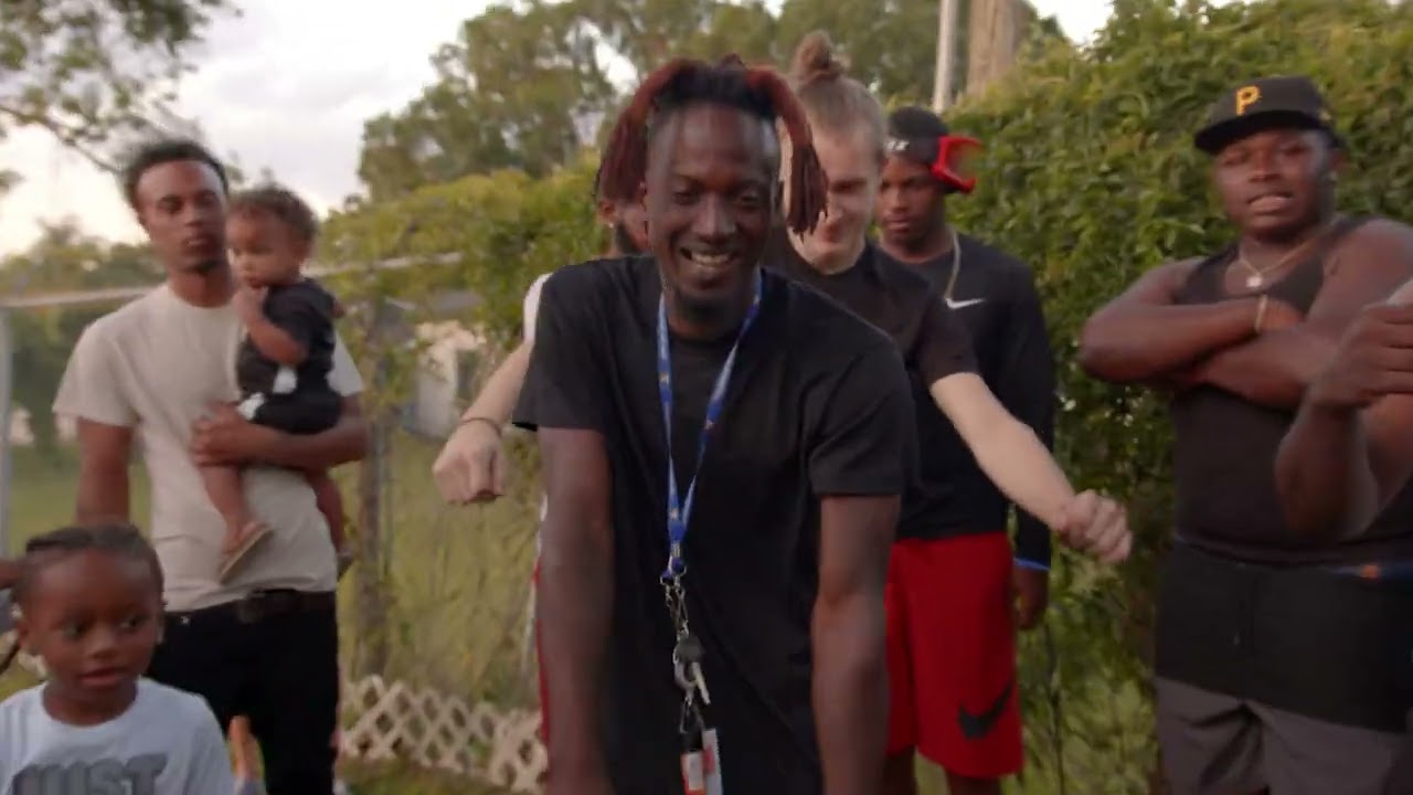 Shawndell - Back to the Streets Freestyle Pt.2 [Music Video] - YouTube ...