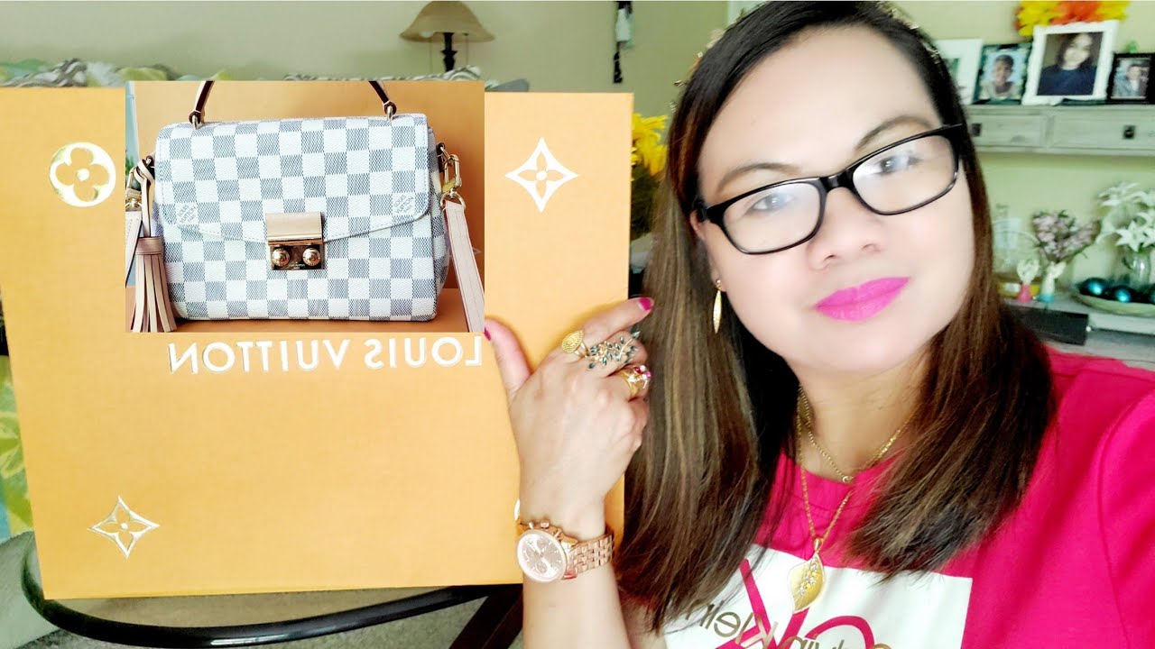 WHAT IS INSIDE MY BAG| MY FIRST LOUIS VUITTON BAG|| YEN VIEGAS - YouTube