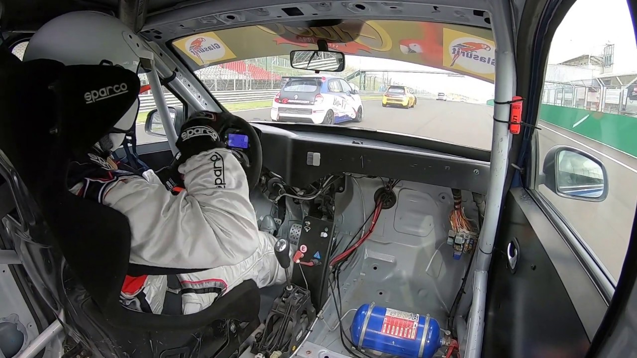 Mixa (Twingo Cup) - Hungaroring 2019.04.13-14 Race 1 - Onboard - YouTube