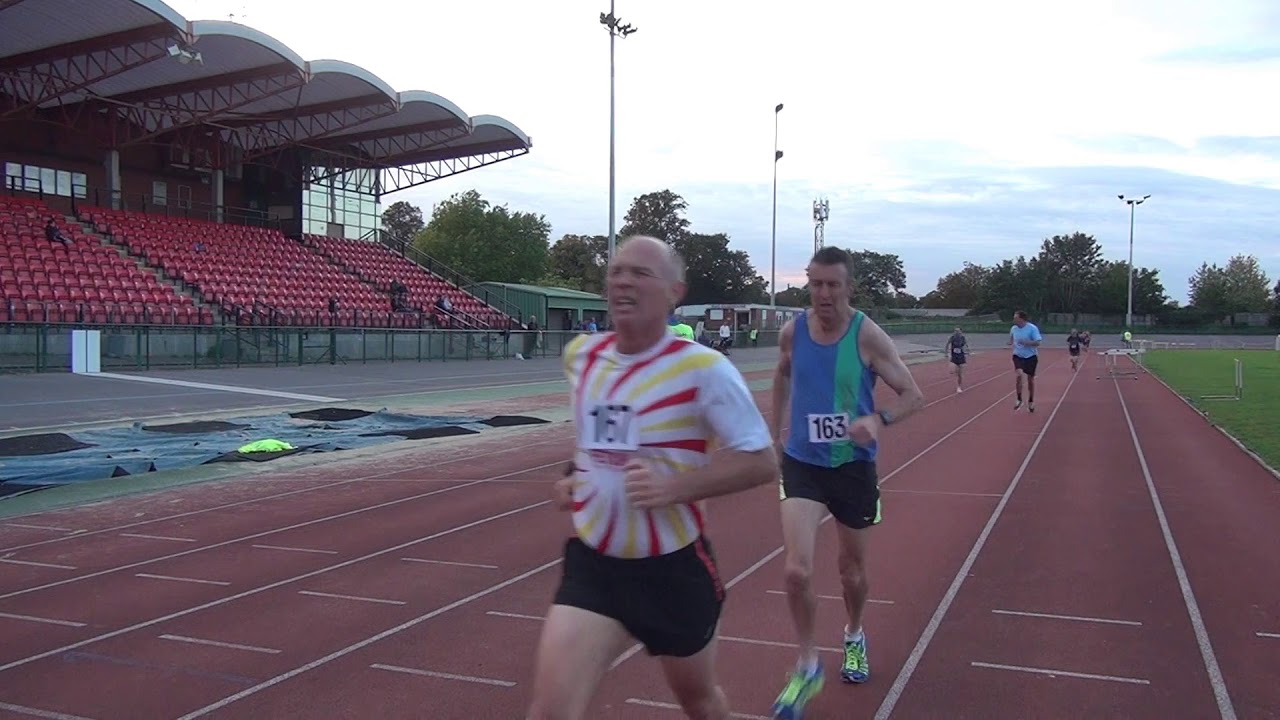 Reading Roadrunners 1 Mile 2017 - YouTube