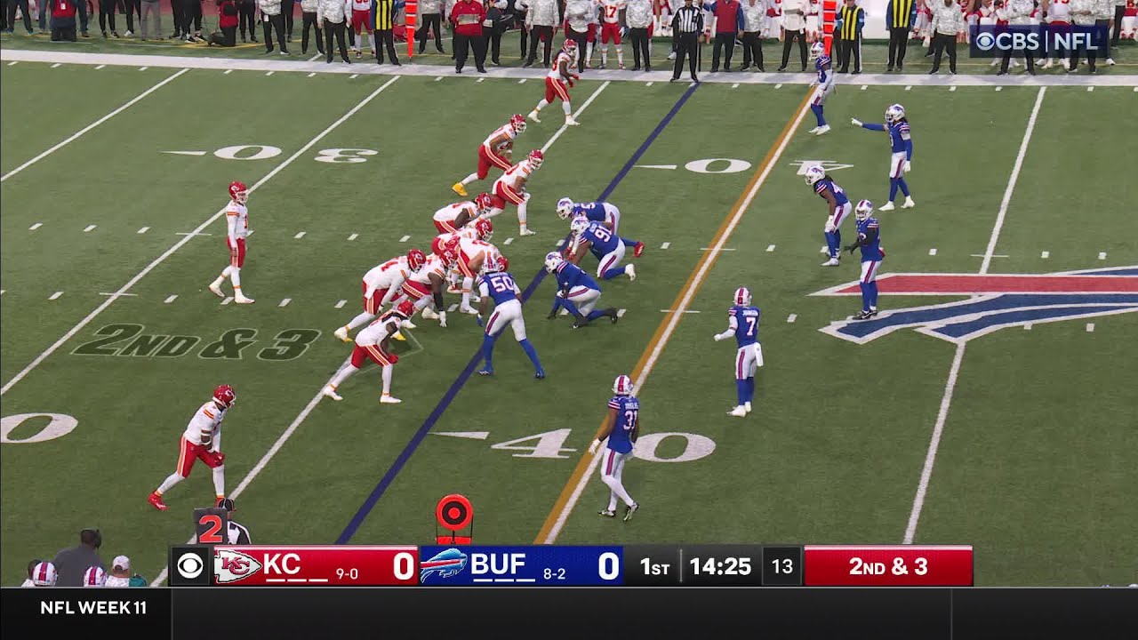 Patrick Mahomes' first pass vs. Bills goes into Rapp's hands for ...