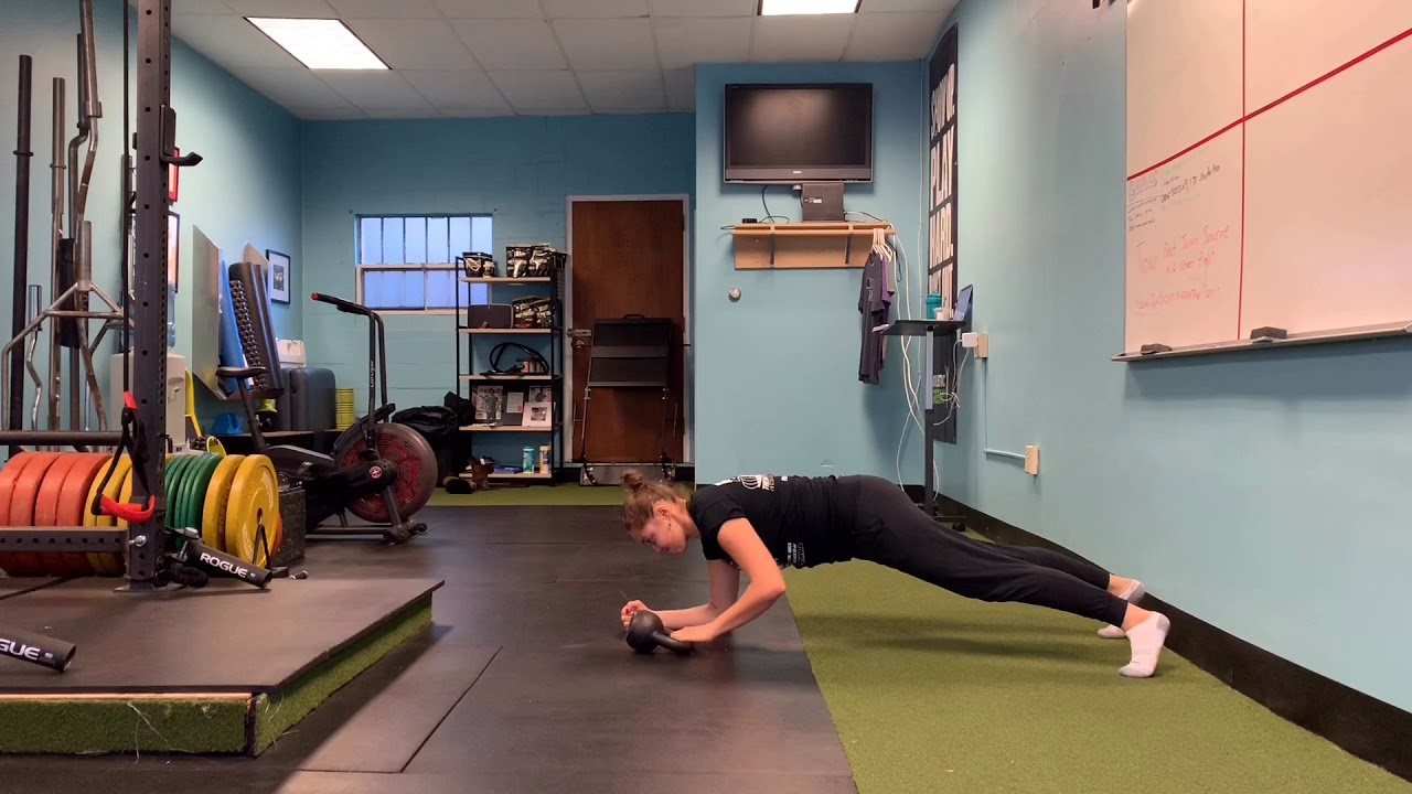 Low Plank w KB Push pull - YouTube