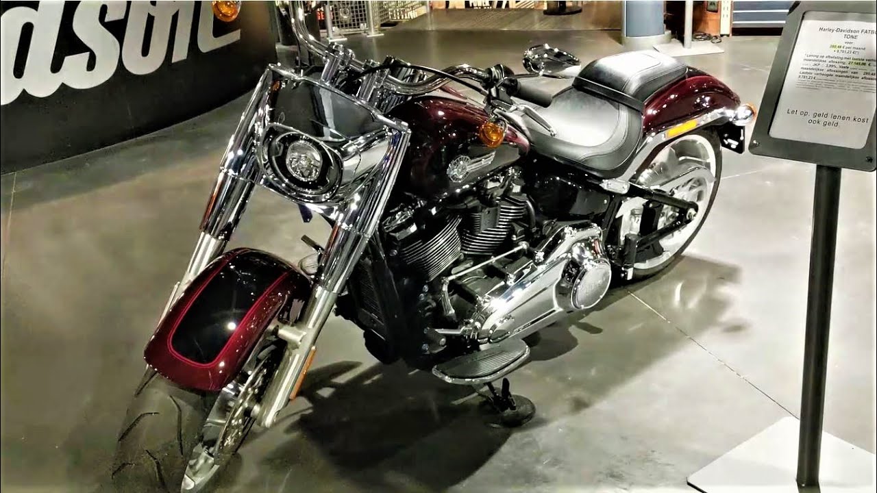 HARLEY DAVIDSON LINE UP - YouTube