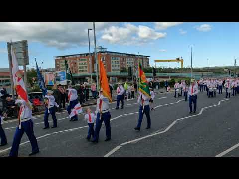 Red Hand Defenders @ Northern Ireland Centenary - YouTube