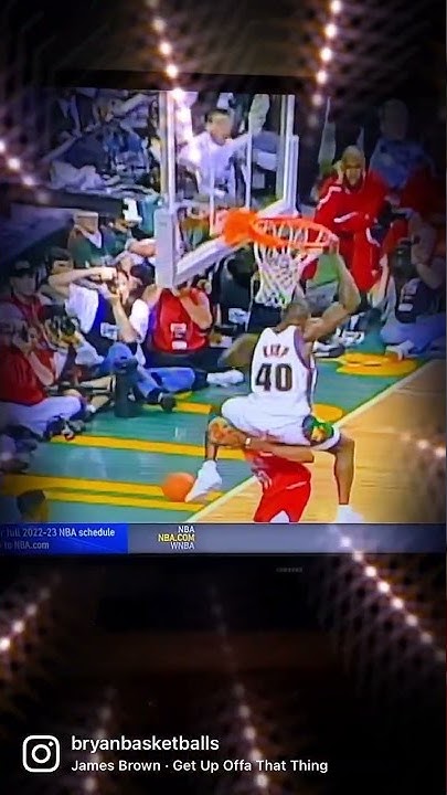 Dunk of the Day: Kemp posters Rodman 🏀🤣 #nba #nba75 #rodman #shawnkemp #cardmunity - YouTube