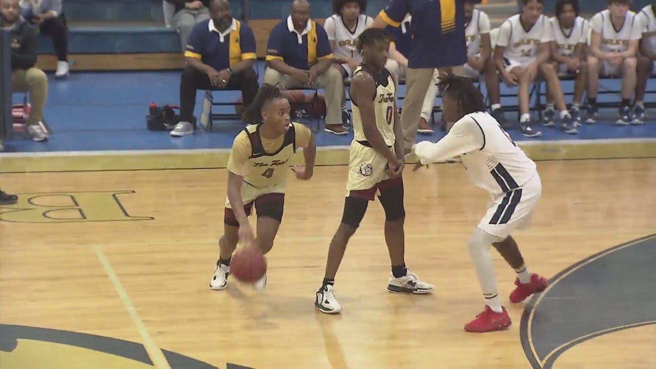 King's Fork, Kempsville boys basketball teams win - YouTube