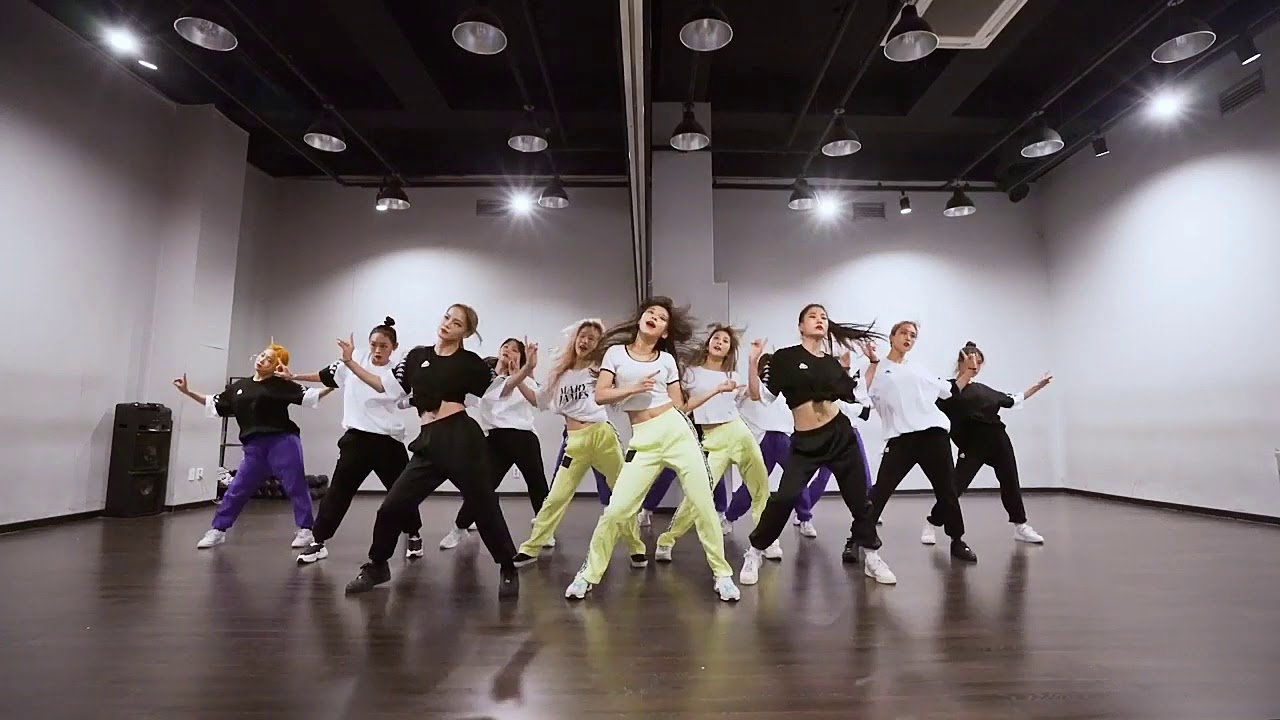 3YE OOMM | DANCE FOOTSTEPS PRACTICE • SLOW • - YouTube