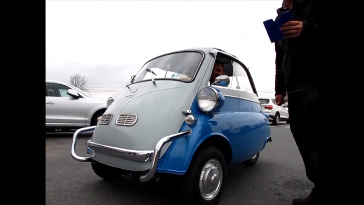 BMW ISETTA RACE VS THE GUY IN BLACK - YouTube