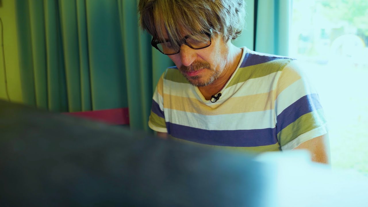 Steven Drozd of The Flaming Lips Explains 'The Captain' - YouTube