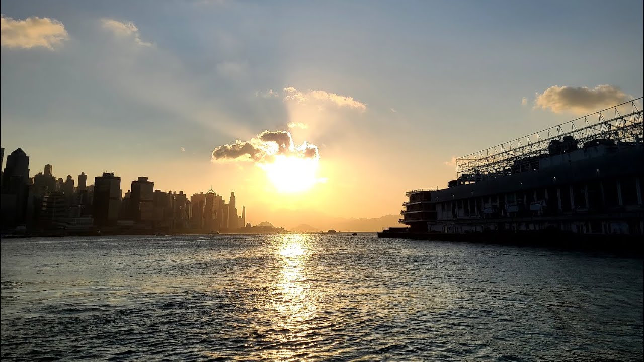 Nostalgic Sunset behind the cities skyscrapers - YouTube