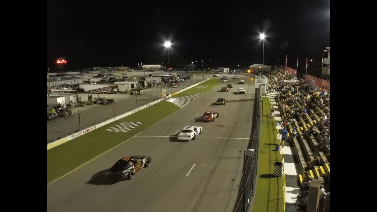 Carteret County Speedway Street Stock 8 11 18 - YouTube