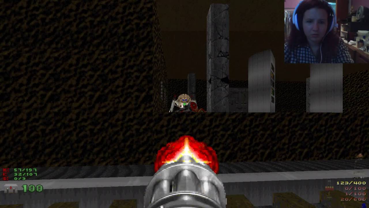 DOOM WAD Review #347-Invasion 1992 - YouTube